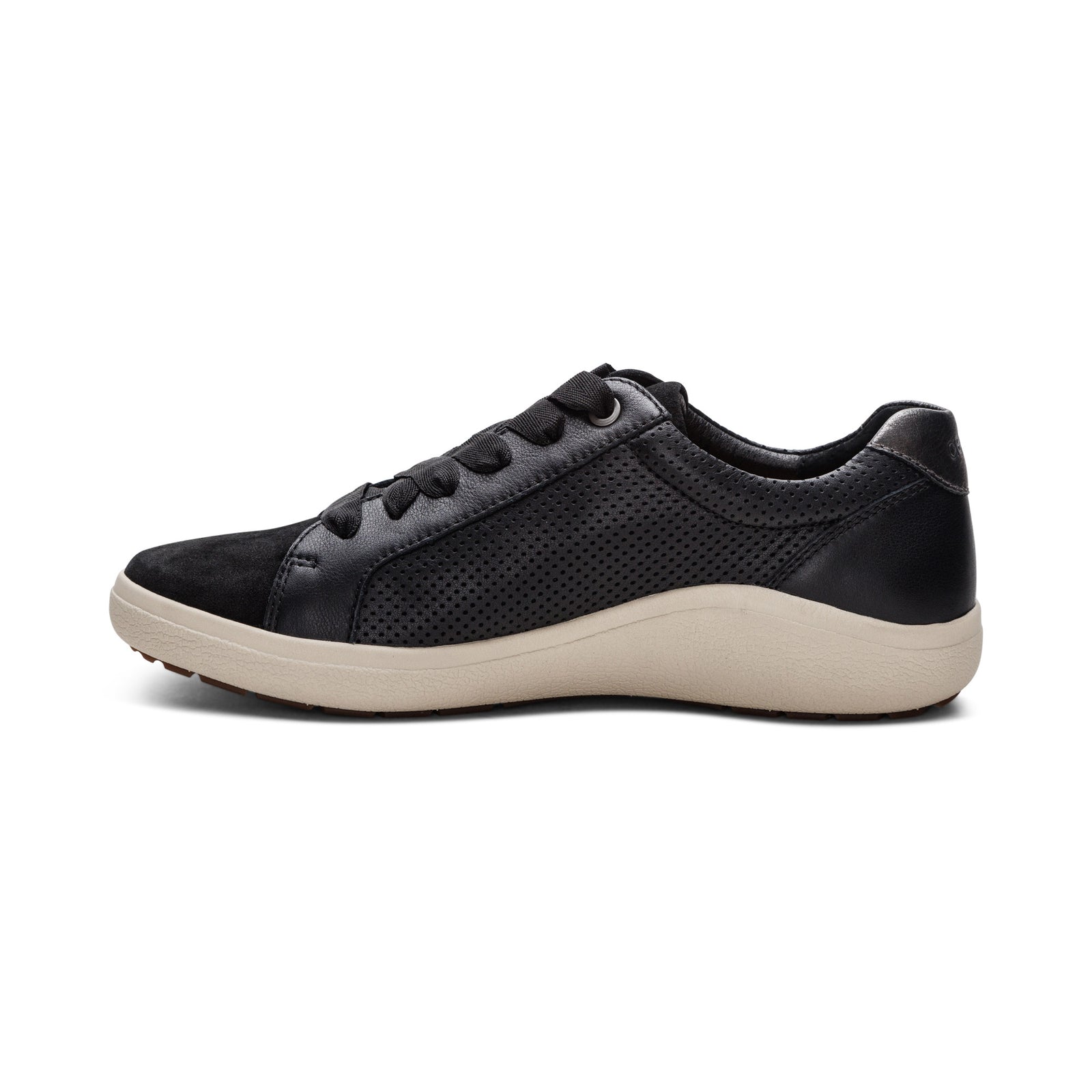 Courtney Lace-up Sneaker - Black – aetrex
