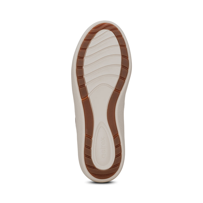 Erica Casual Sneakers - Bronze – aetrex