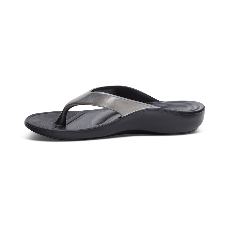 Maui Orthotic Women's Flips - Pewter Metallic – aetrex
