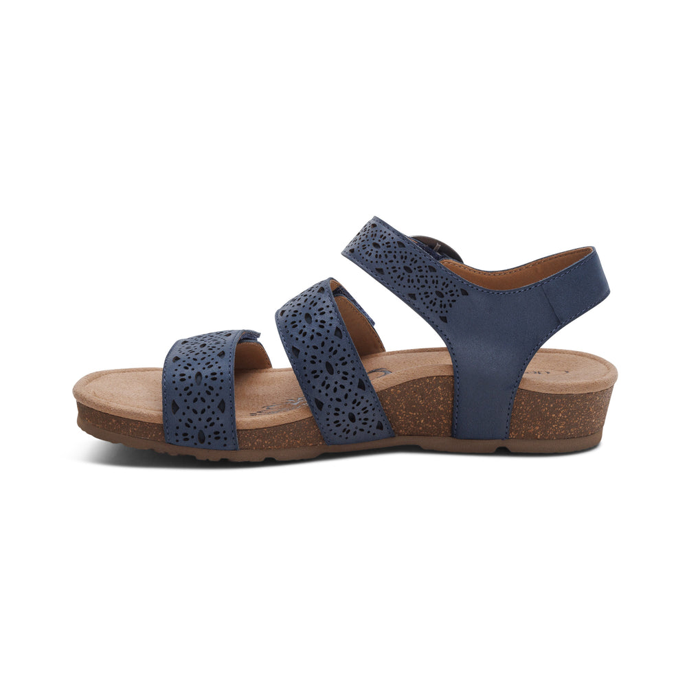Lilly Adjustable Quarter Strap Sandal - Navy Cutout – aetrex